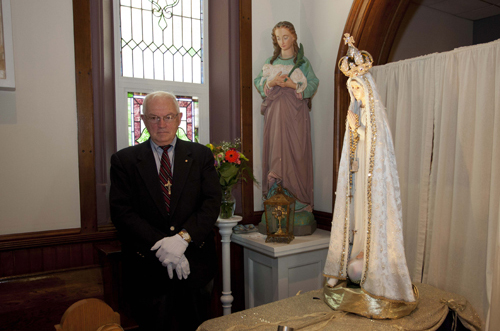 Photos: Our Lady of Fatima statue tours area - The Suffolk Times Archives