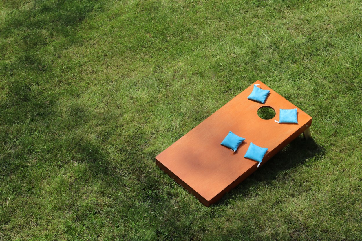 This local business owner is the North Fork’s king of cornhole - The ...